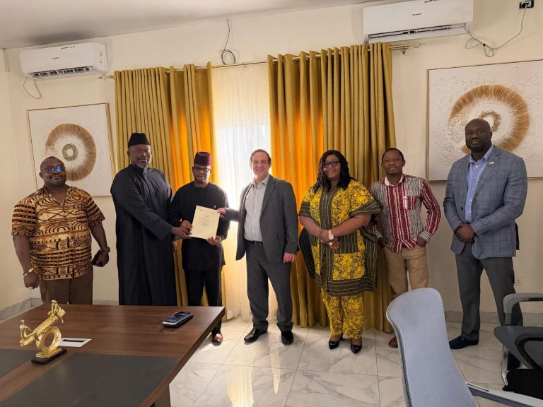 Liberia: Ahead of Landmark Sector Summit, Mines Ministry Signs Deal ...